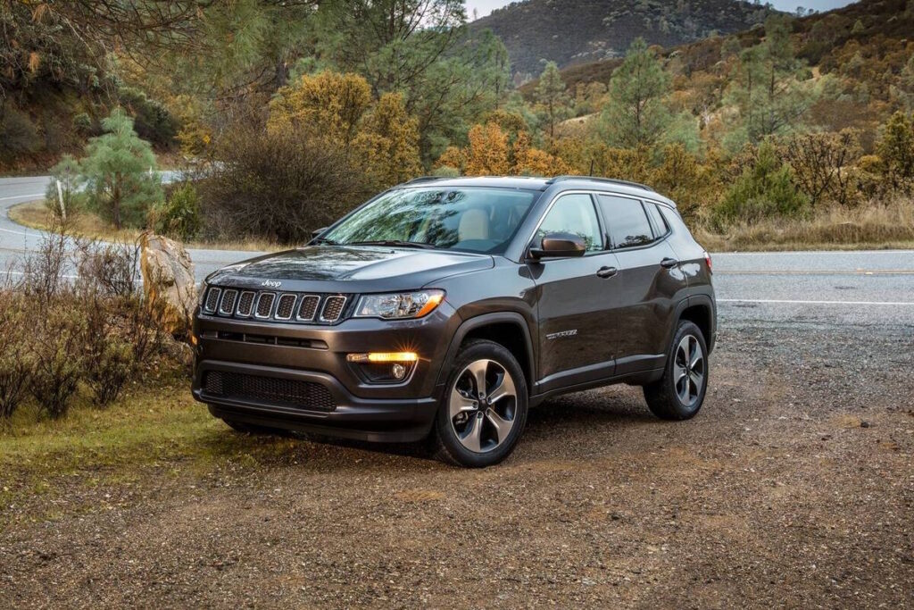 Jeep Compass Sport para PcD: Preço, detalhes e descontos da versão 2025